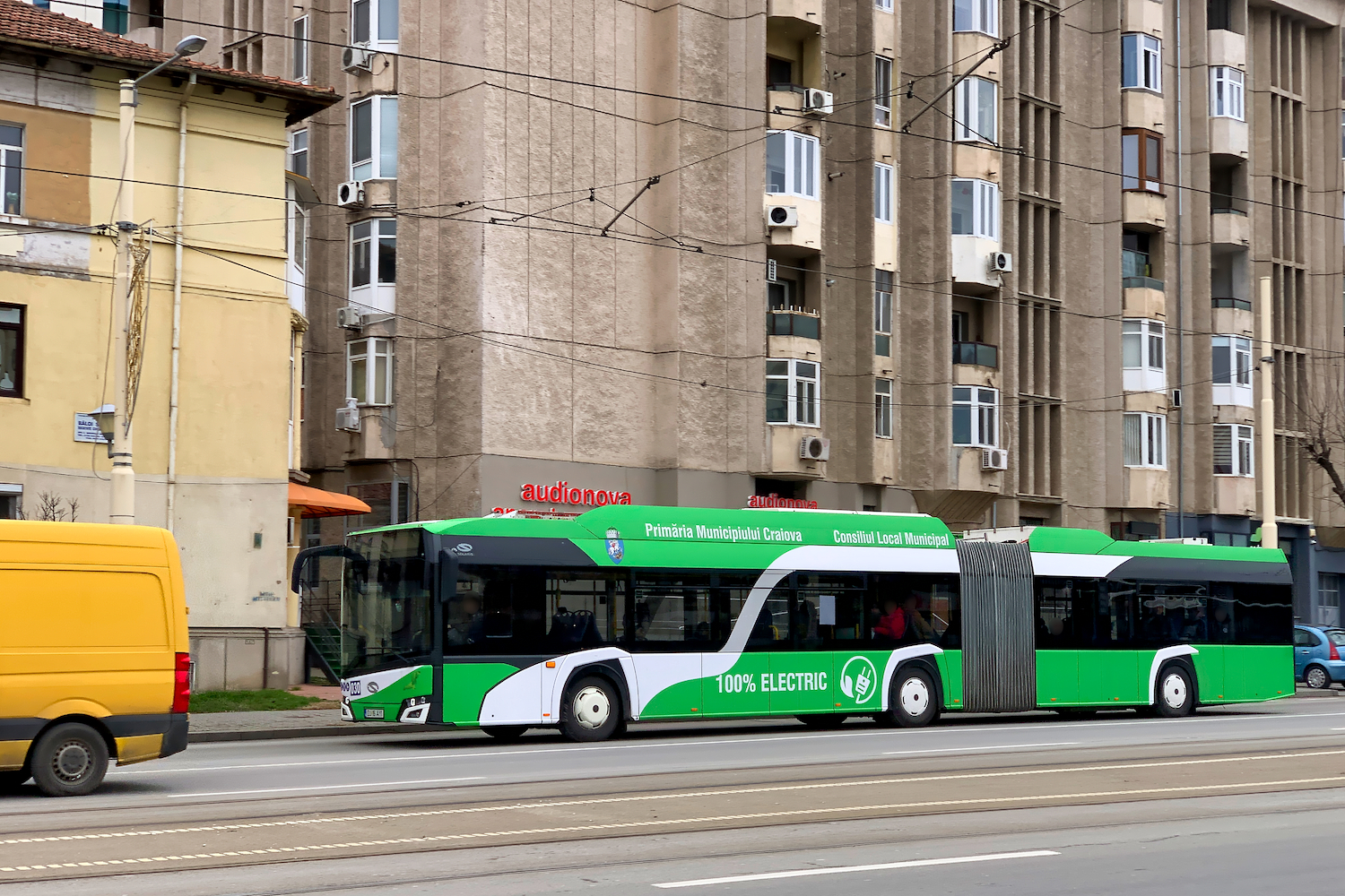 Craiova, Solaris Urbino IV 18 electric # 030 — Photo — BUSPHOTO