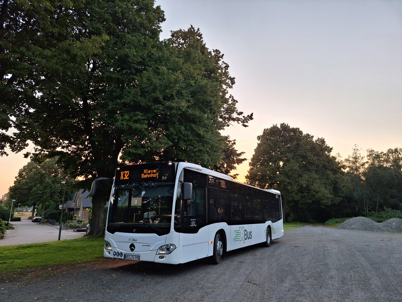 Wesel, Mercedes-Benz Citaro C2 Hybrid # WES-TV 995 — Photo — BUSPHOTO