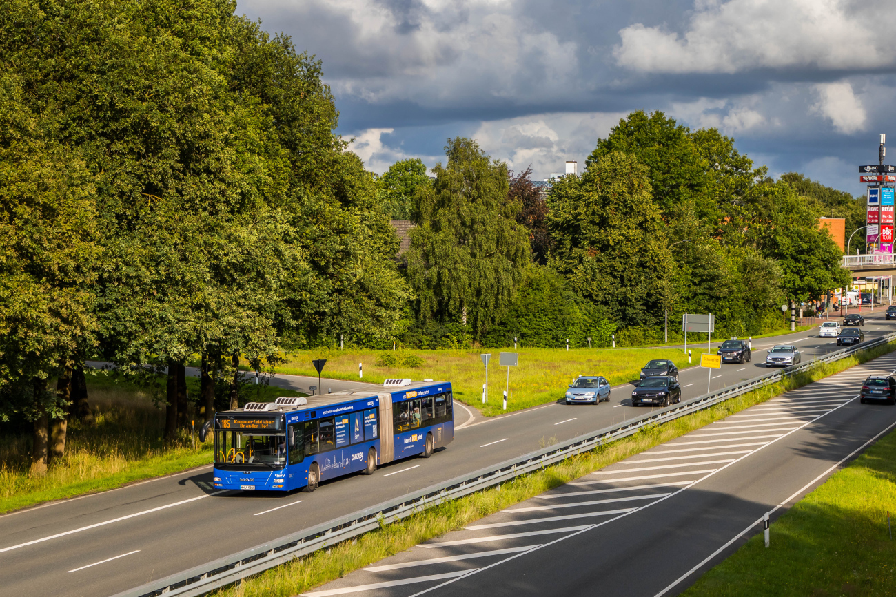 Hamburg, MAN A40 Lion's City GL NG363 # 1808 — Photo — BUSPHOTO