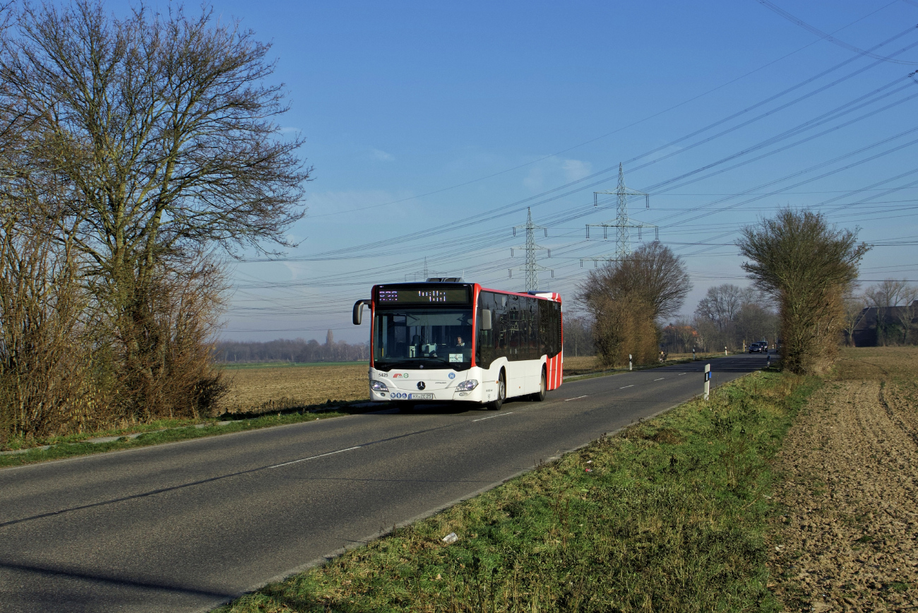 Krefeld, Mercedes-Benz Citaro C2 # 5425 — Photo — BUSPHOTO