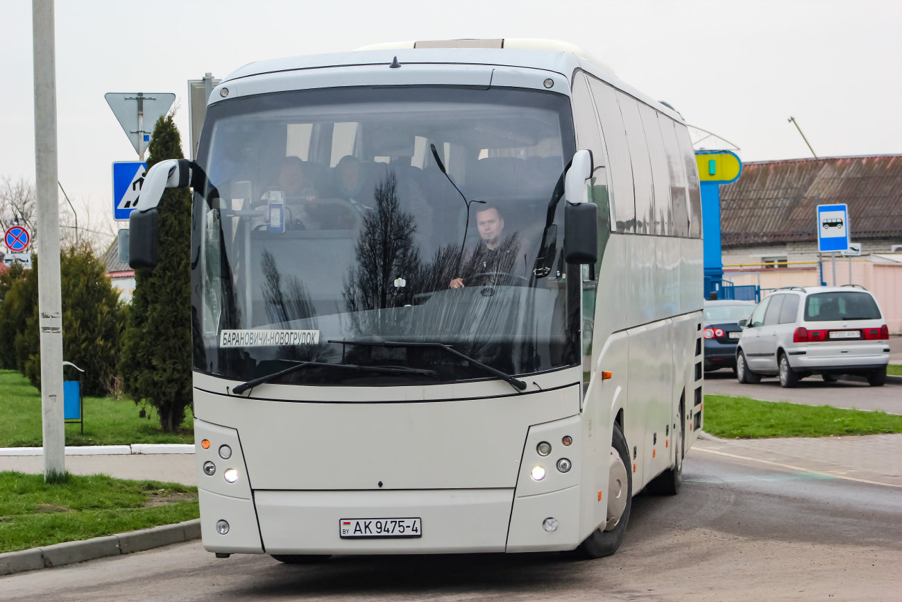 Novogrudok, MAZ-251.062 # 010074 — Photo — BUSPHOTO