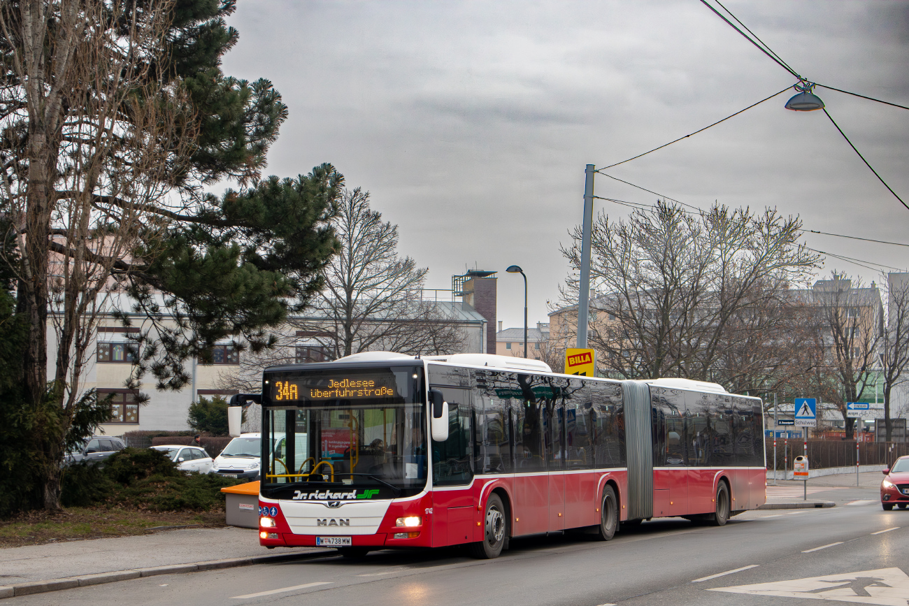 Wien, MAN A23 Lion's City G NG363 # 1742 — Photo — BUSPHOTO