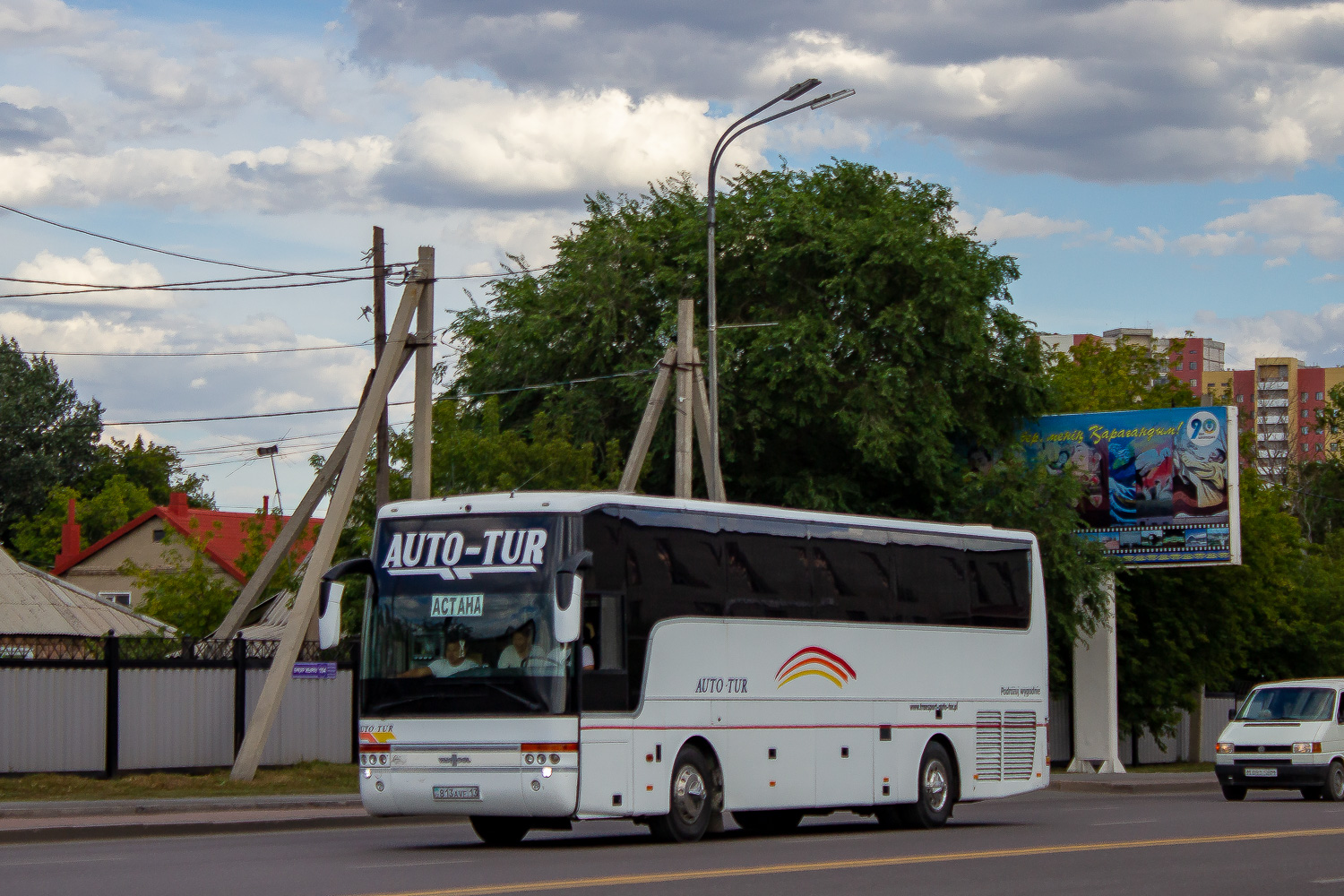 Turkestan, Van Hool T915 Acron # 813 AVF 13 — Photo — BUSPHOTO