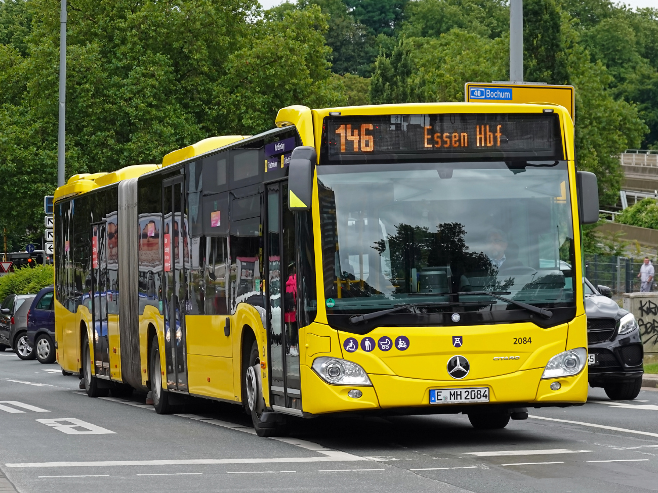 Essen, Mercedes-Benz Citaro C2 G Hybrid # 2084 — Photo — BUSPHOTO