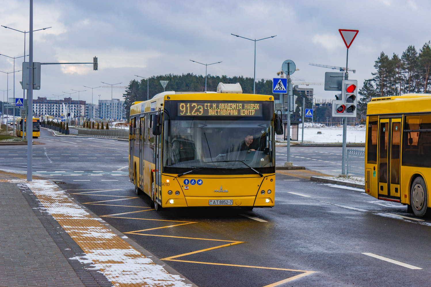 Minsk, MAZ-203.015 # 034710 — Photo — BUSPHOTO