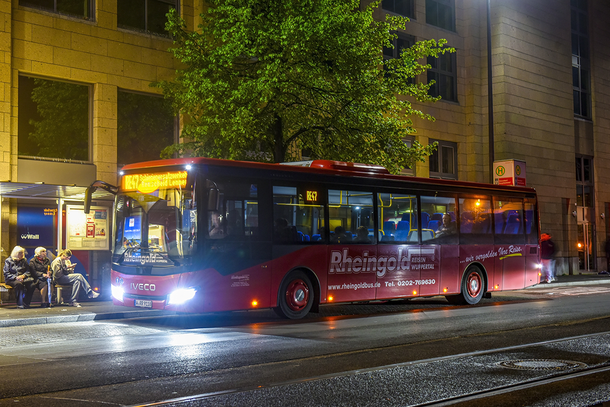 Wuppertal, IVECO Crossway LE 12M (Facelift) # W-RR 9118 — Photo — BUSPHOTO
